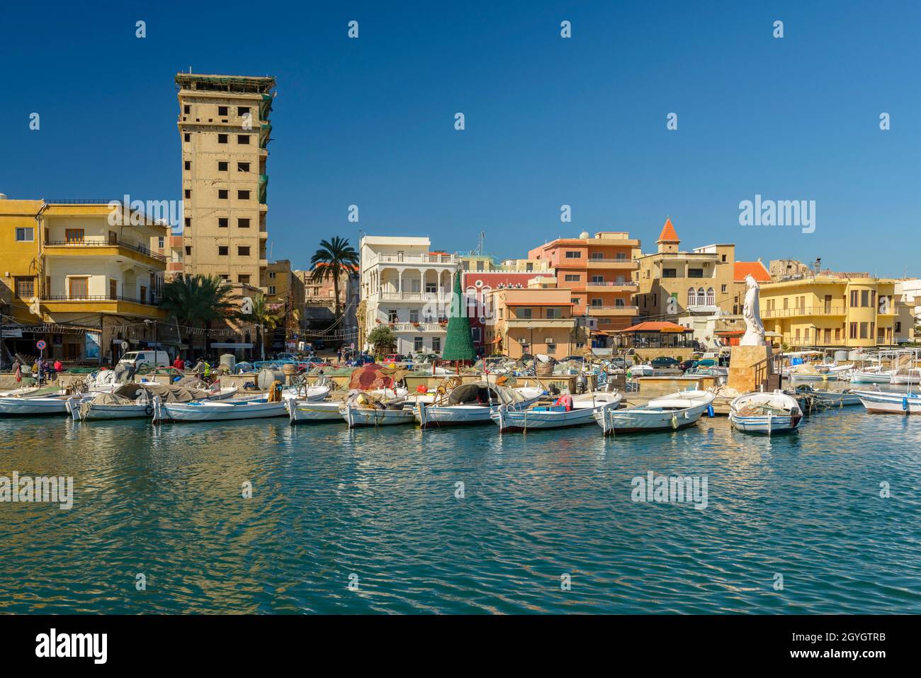 Tyre lebanon harbor hi-res stock photography and images - Alamy