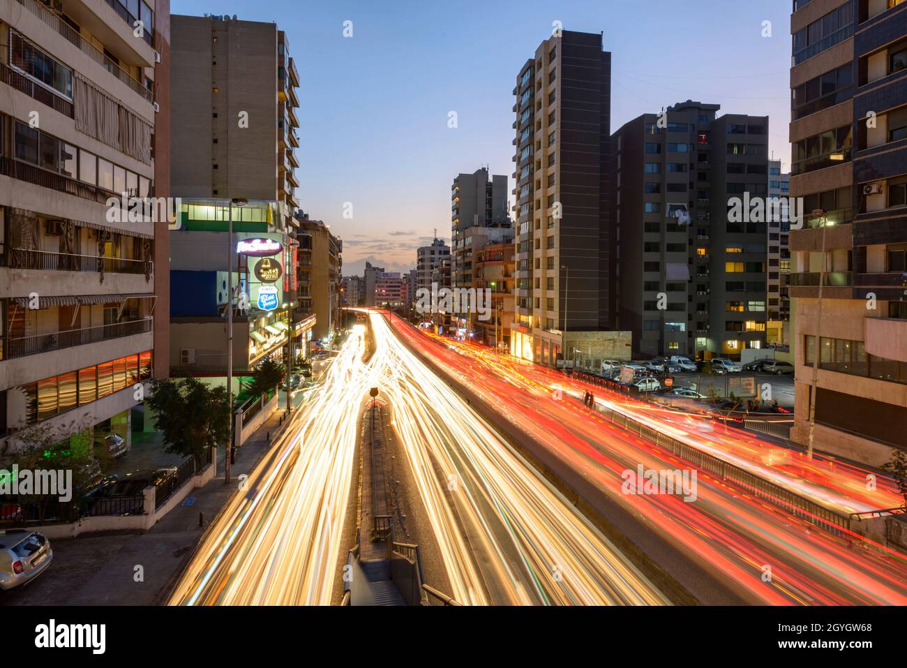 LEBANON, BEIRUT, MOUSSAITB?, SALIM SALAM STREET, CAR TRAFFIC AT NIGHT ...