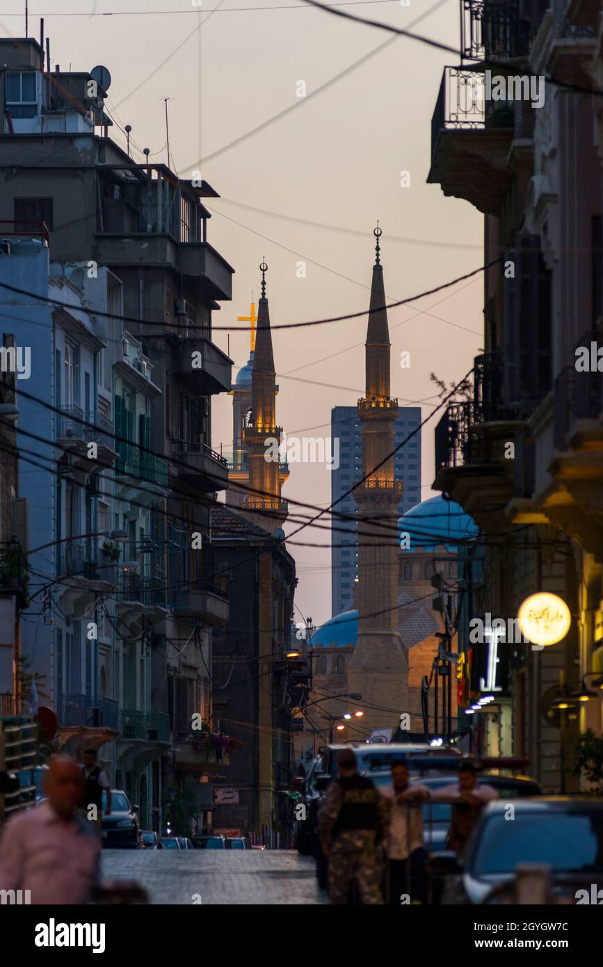 LEBANON, BEIRUT, REMEIL, RUE GOURAUD AT NIGHT Stock Photo - Alamy