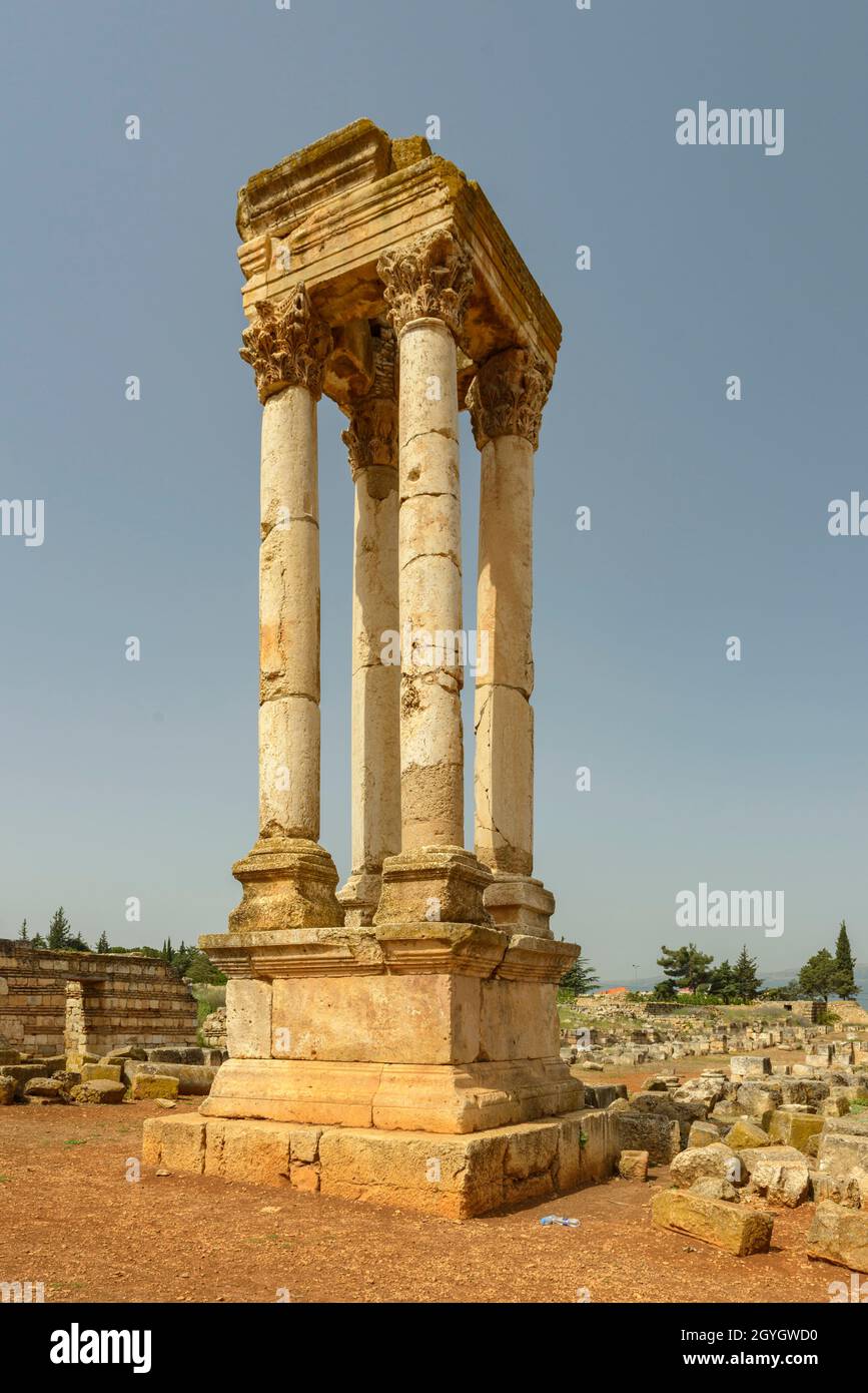 LEBANON, BEKAA, BEQAA VALLEY, RUINS OF THE UMAYYAD CITY OF ANJAR ...