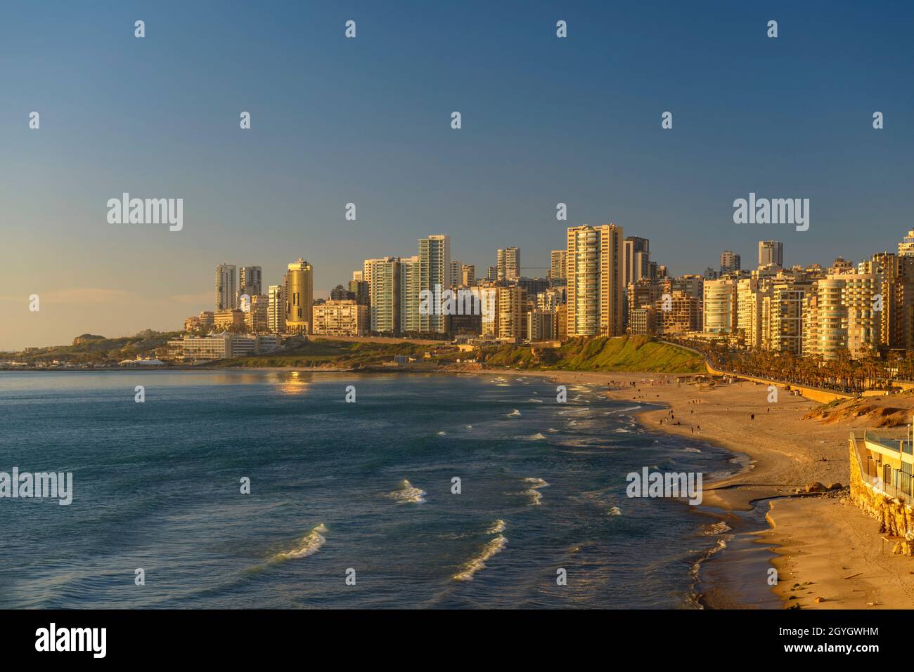 LEBANON, BEIRUT, MOUSSAITBEH, RAMLEH AL BAYDA BEACH (PUBLIC BEACH OF ...