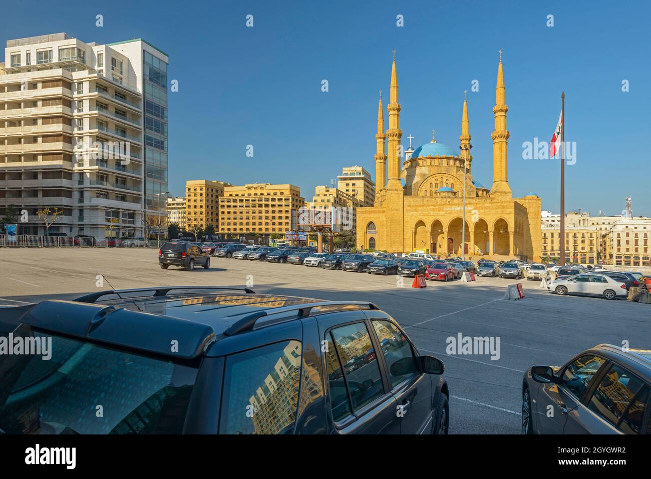 LEBANON, BEIRUT, MARFAA, CAR PARKING ON MARTYRS SQUARE AND MOHAMMAD AL ...