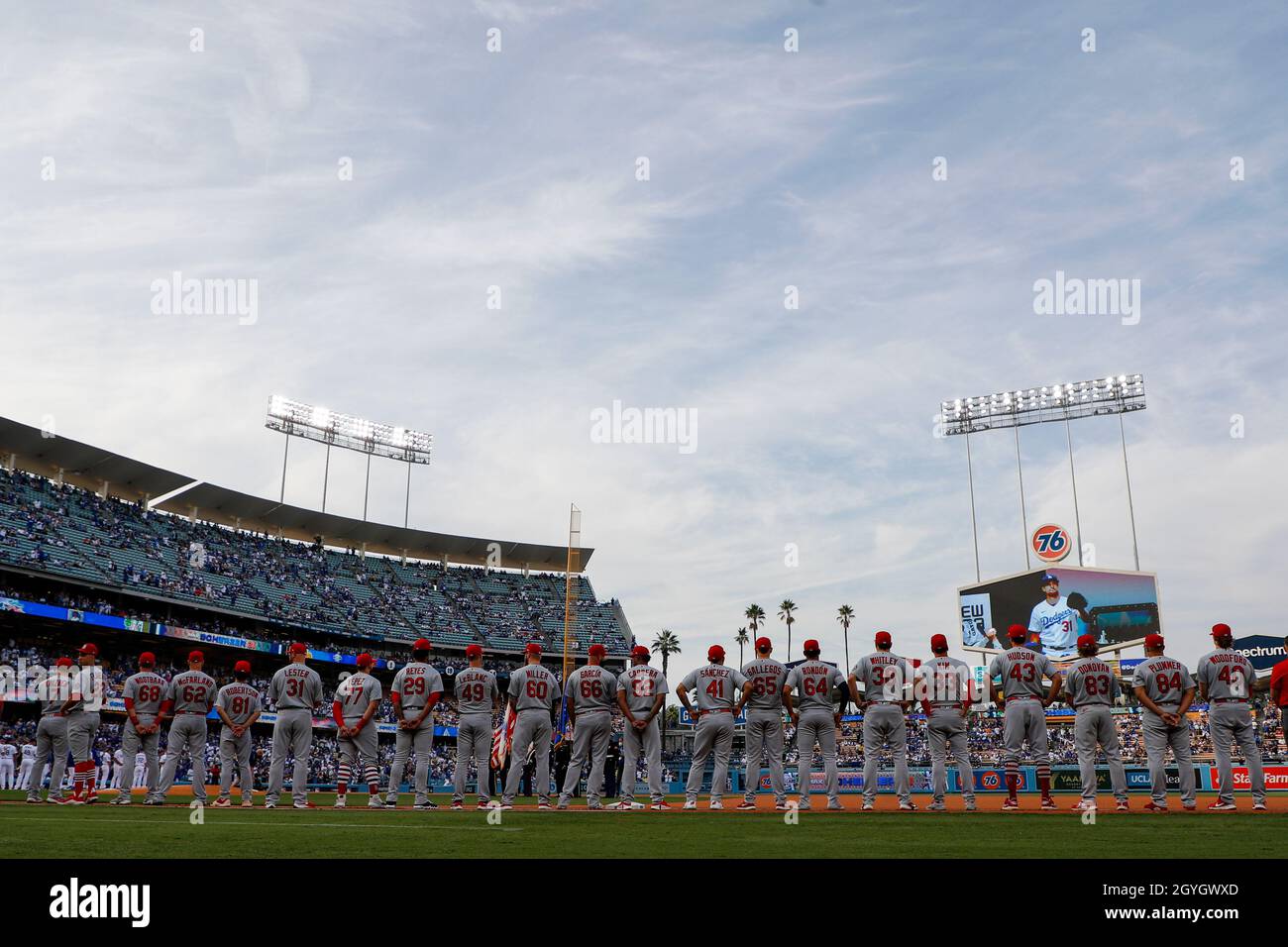 Mlb players national anthem hi-res stock photography and images - Alamy