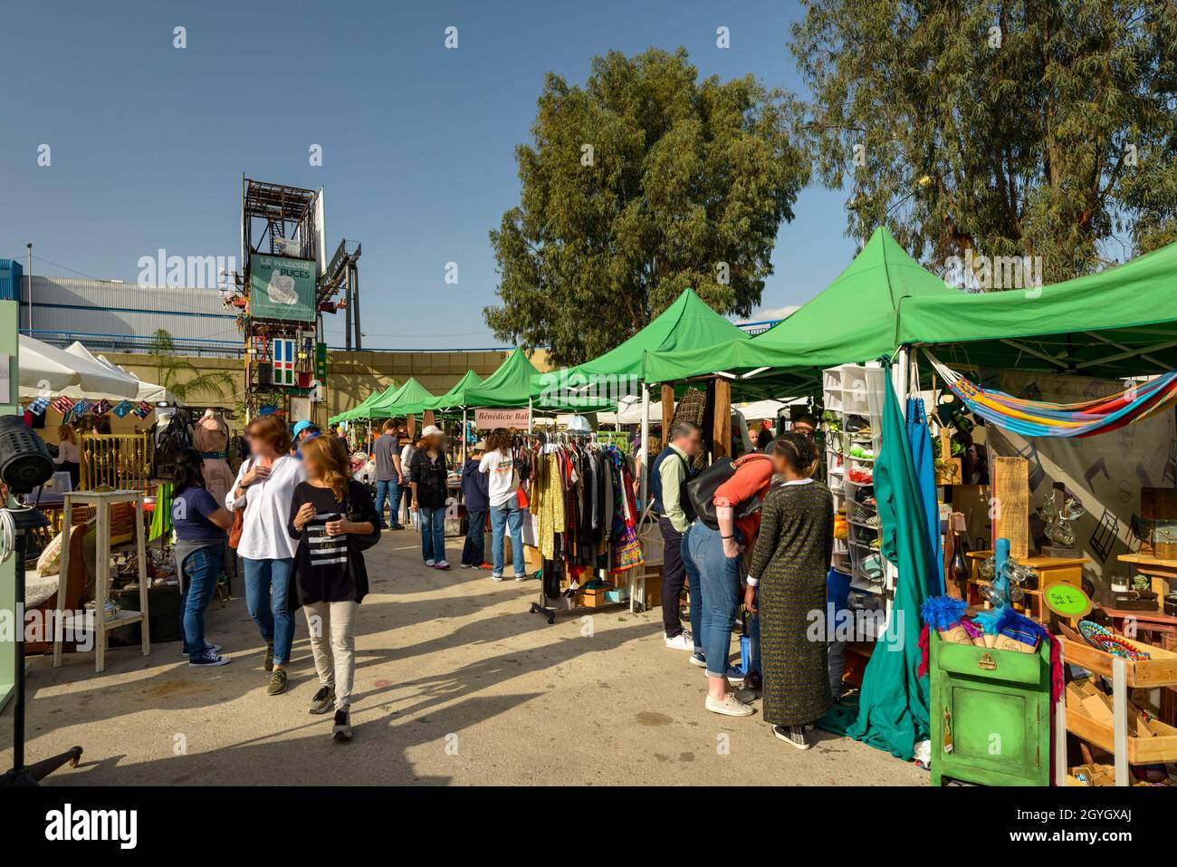 LEBANON, BEIRUT, MEDAWAR, MAR MIKHAEL FLEA MARKET Stock Photo - Alamy