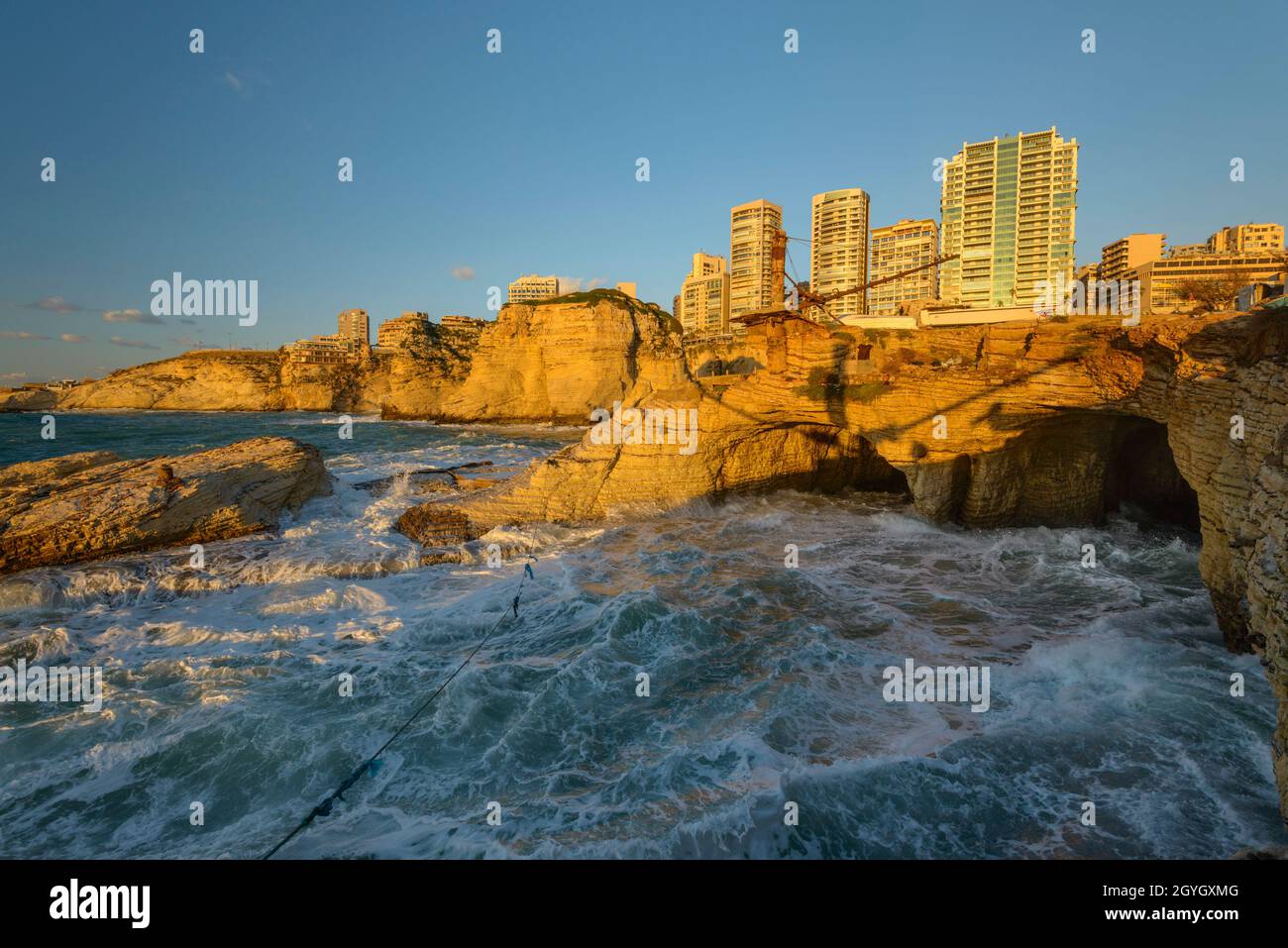 LEBANON, BEIRUT, RAS BEYROUTH, RAOUCHE Stock Photo - Alamy