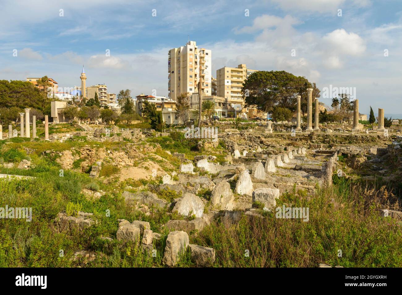 LEBANON, SOUTHERN LEBANON, TYRE (SOUR), ANCIENT CITY OF TYRE, AL MINA ...