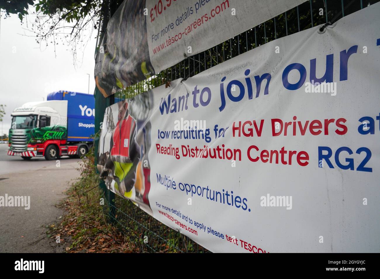 Tesco distribution centre uk hi-res stock photography and images - Alamy