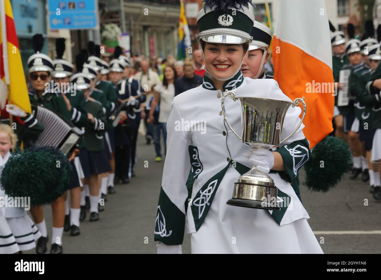 Irish folk instrument hi-res stock photography and images - Alamy