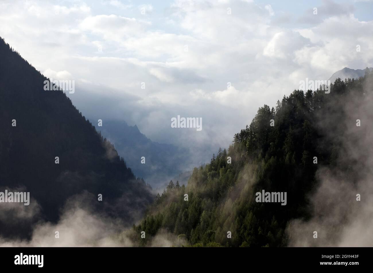 Oetztal valley hi-res stock photography and images - Alamy