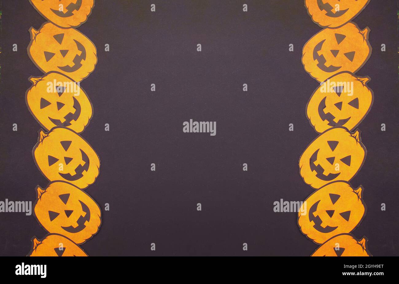 Halloween decor. Orange paper craft pumpkins Stock Photo - Alamy
