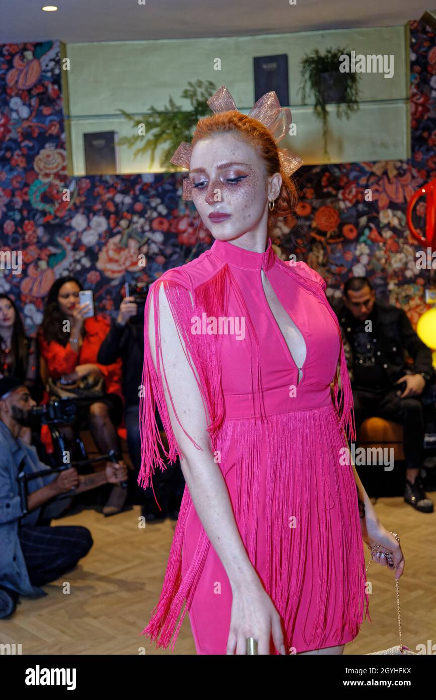 Paris, France. 6th Oct, 2021. Model Annarianescence dressed by Korean ...