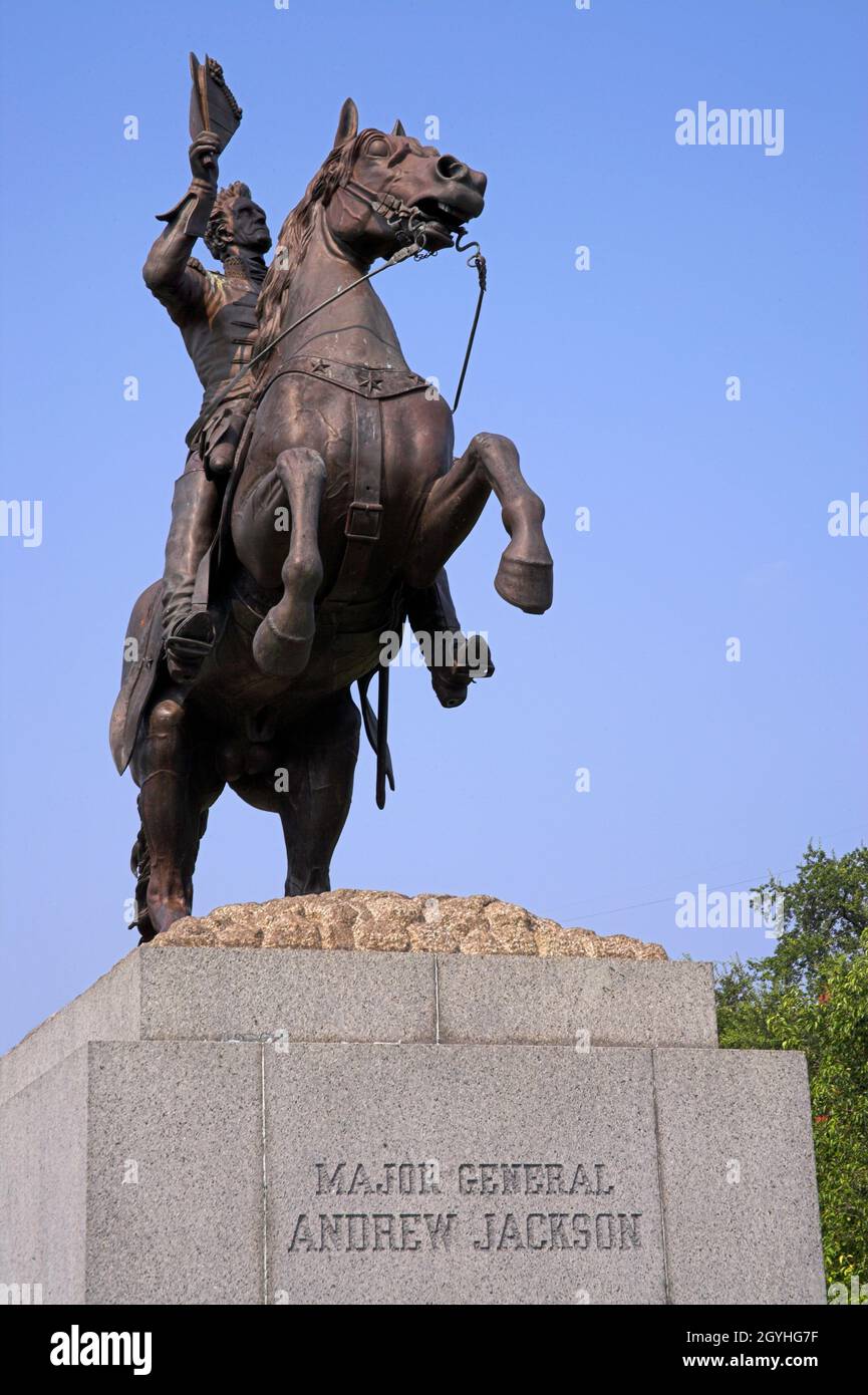 statue of stonewall jackson in jackson square new orleans louisiana ...