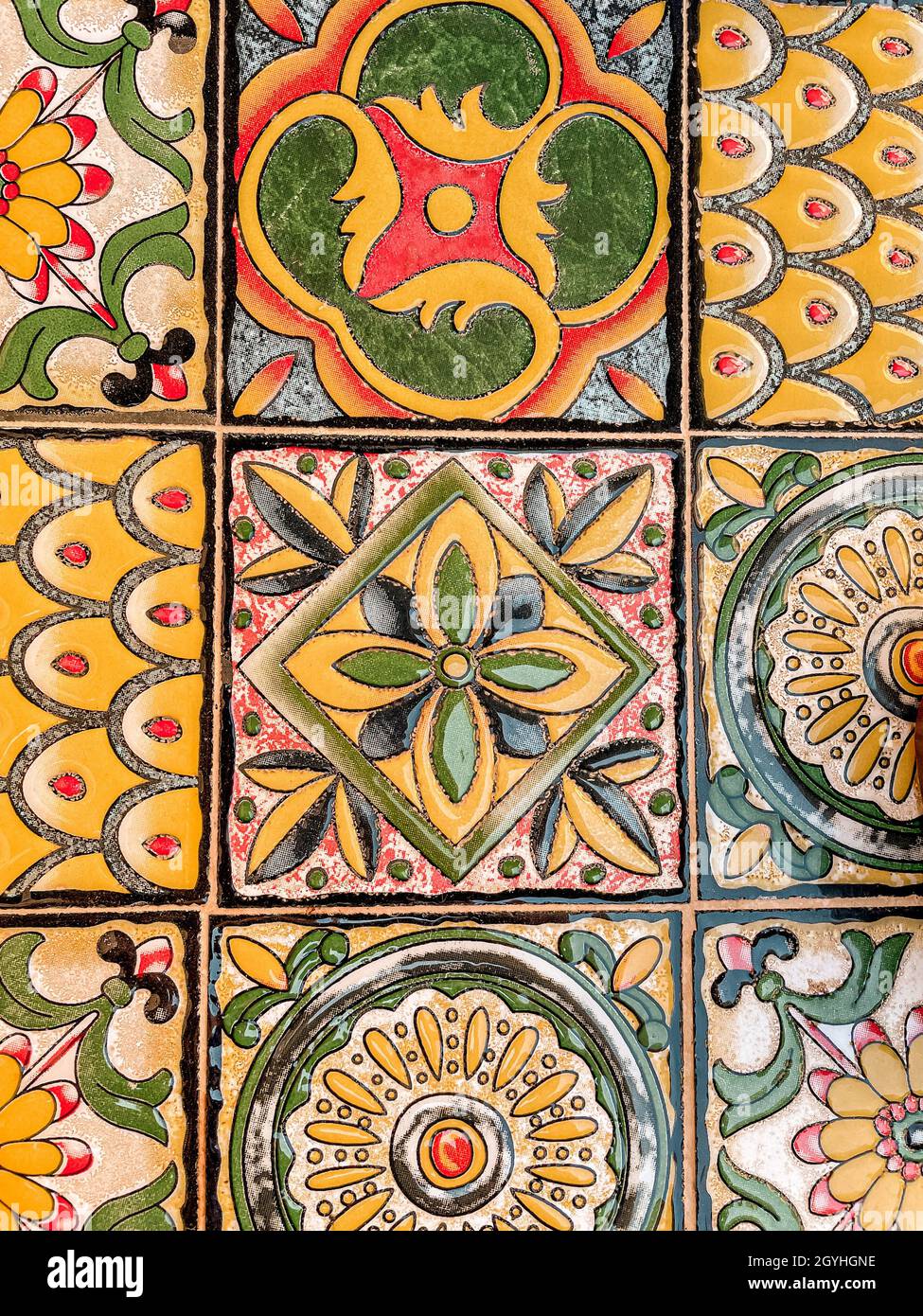Talavera tiles hi-res stock photography and images - Alamy