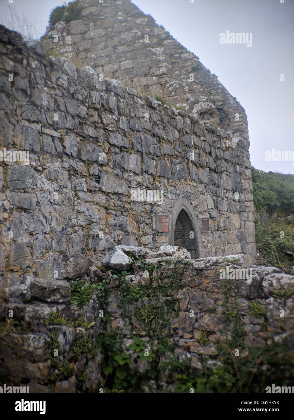 Stone wall of an old castle and fortification Stock Photo - Alamy