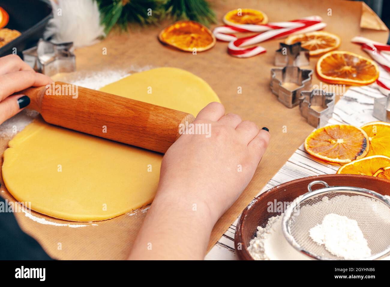Close up of Woman's hands preparing dough for cookies Stock Photo - Alamy