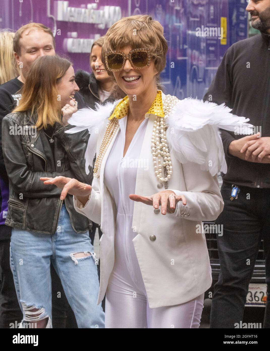 Kate garraway dressed as elton john hi-res stock photography and images ...