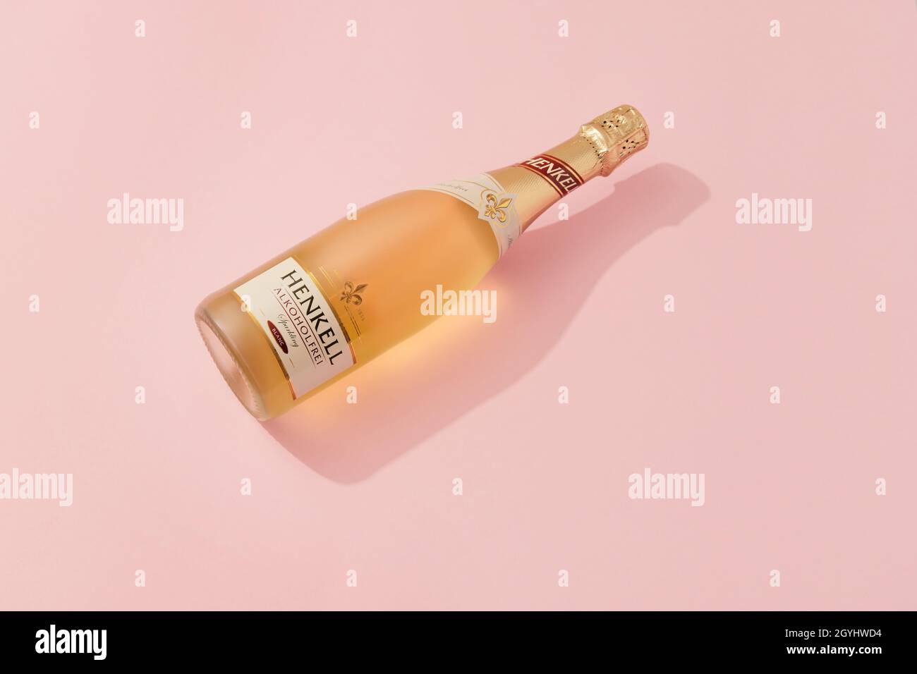 Henkell hi-res stock photography and images - Alamy