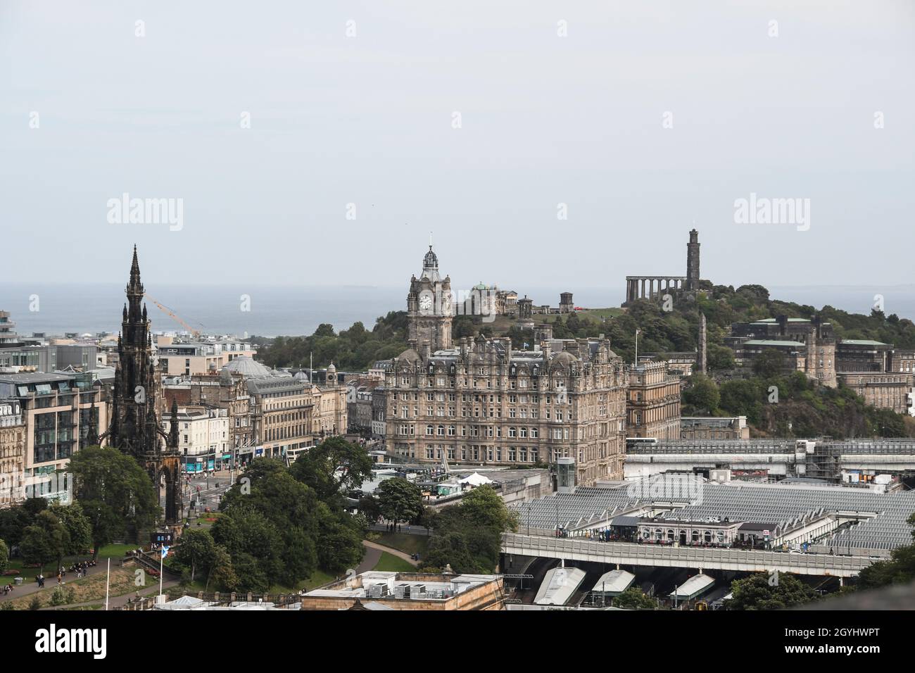 Edinburgh Castle and Grounds Stock Photo - Alamy