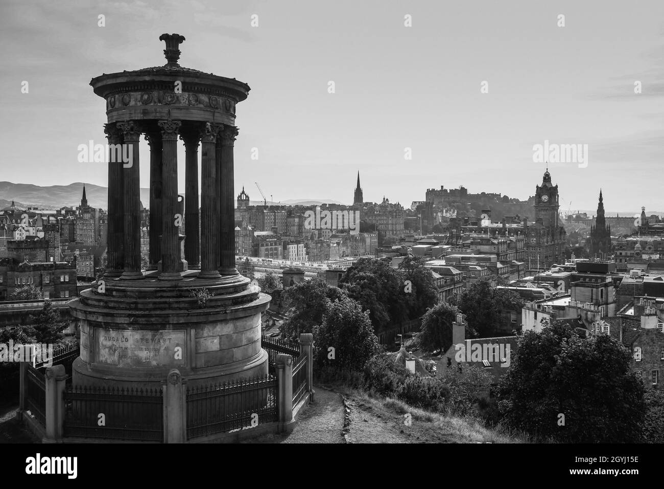 Edinburgh city centre Stock Photo - Alamy