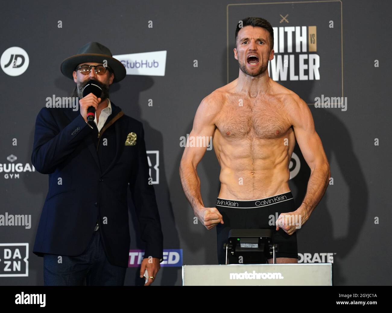 Mid length half boxing liverpool hi-res stock photography and images ...