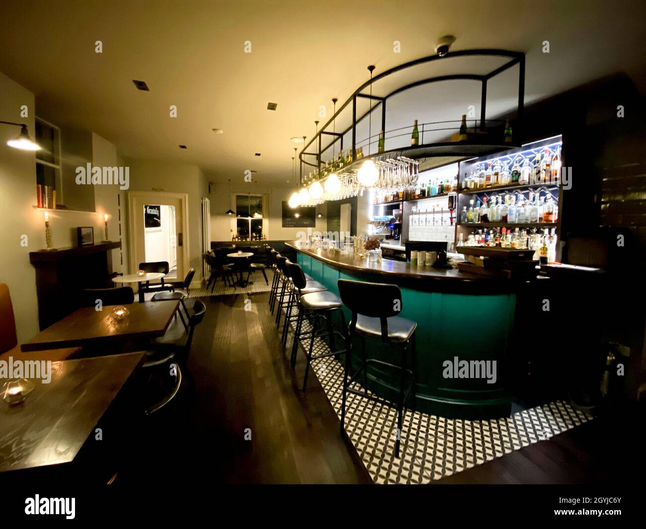 Grand tully hotel hi-res stock photography and images - Alamy