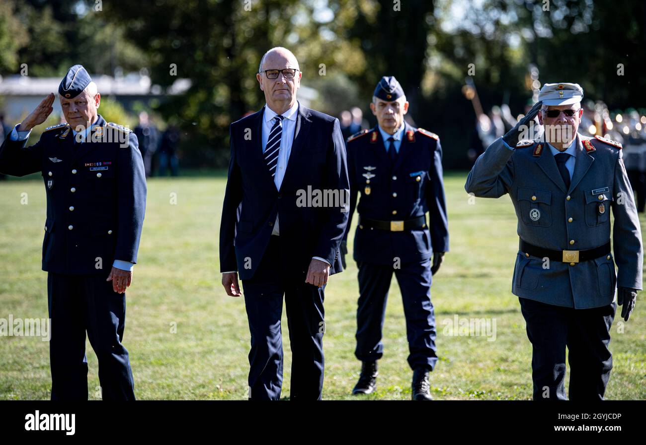 07 October 2021, Brandenburg, Schwielowsee/Ot Geltow: Colonel Olaf ...