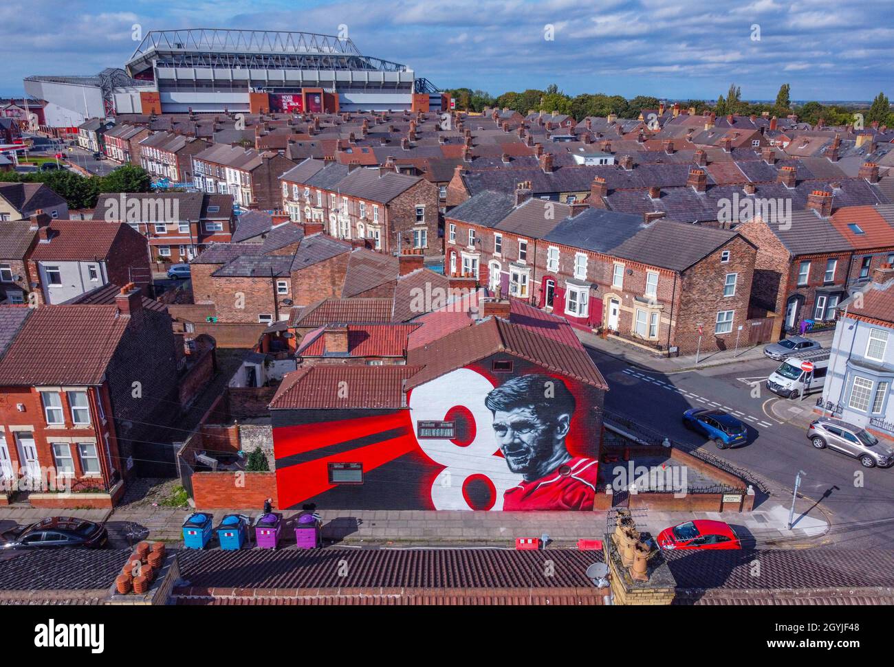 A new mural of former England and Liverpool captain Steven Gerrard has ...