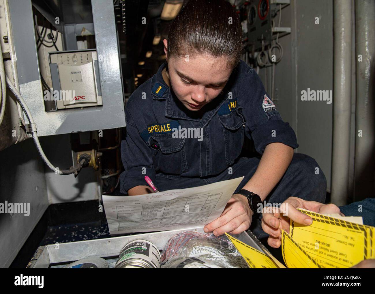 Spill kit hi-res stock photography and images - Alamy