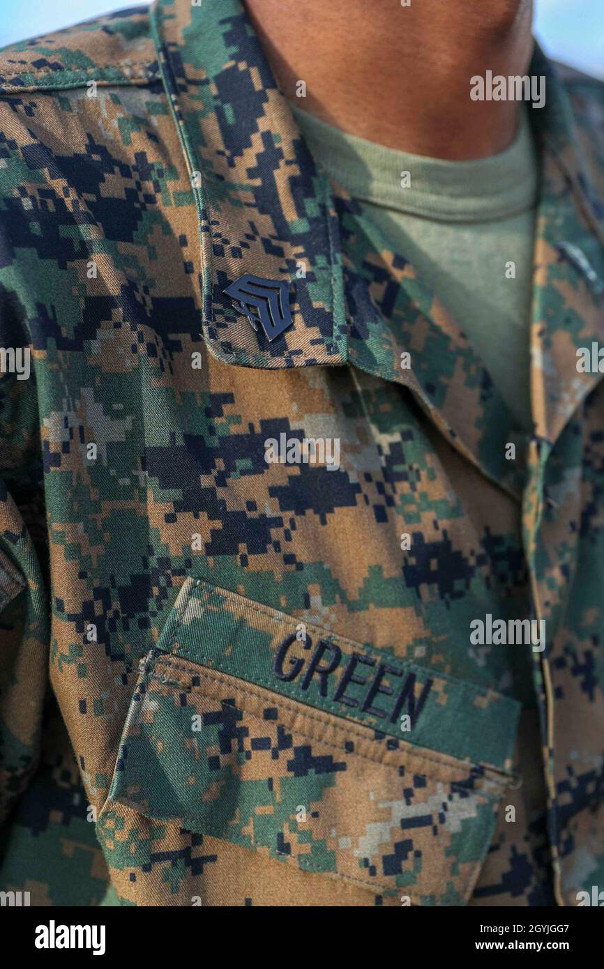 Logistics embarkation specialist hi-res stock photography and images ...