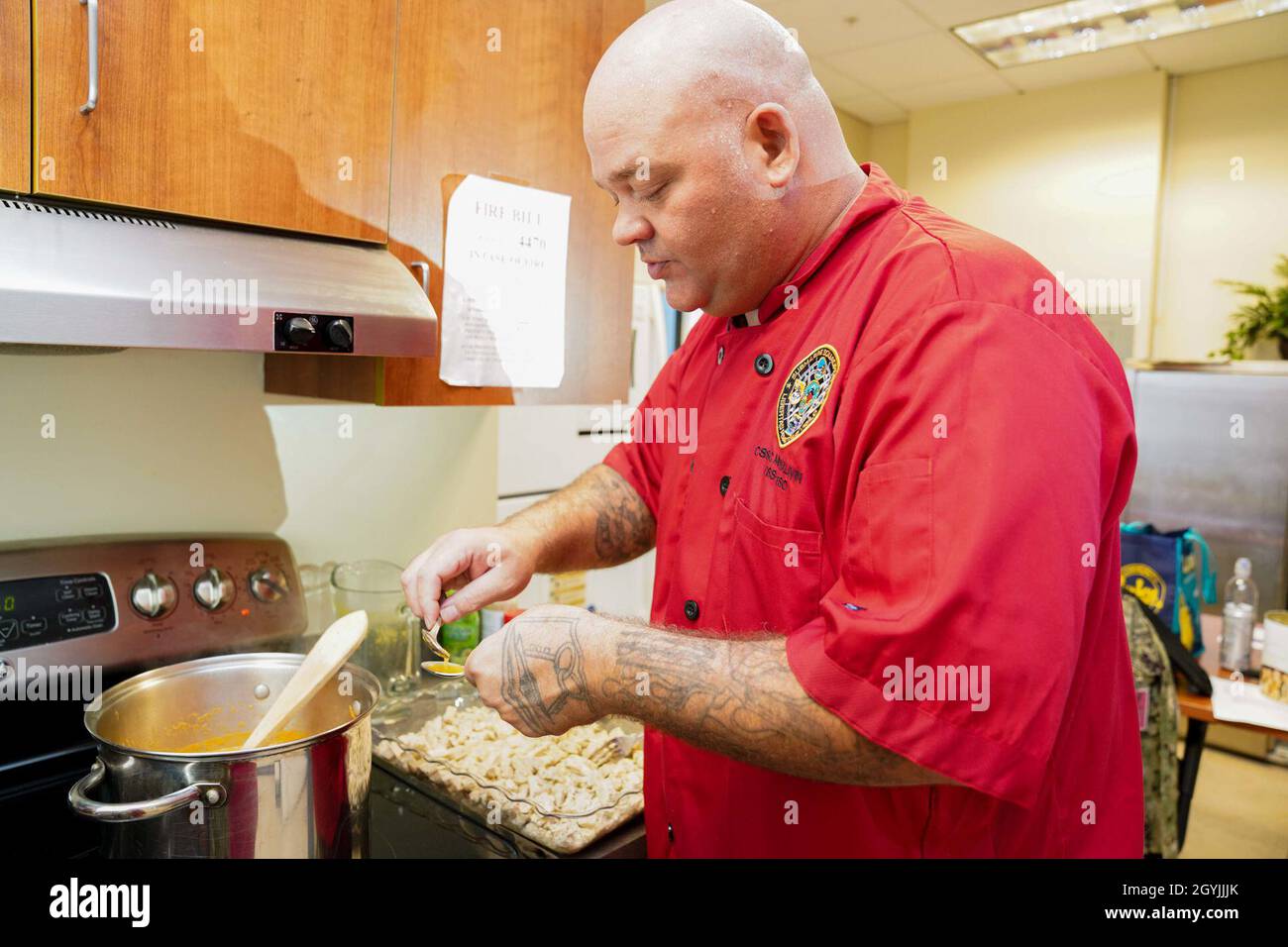 SANTA RITA, Guam (Jan. 7, 2020) Chief Culinary Specialist (Submarine ...