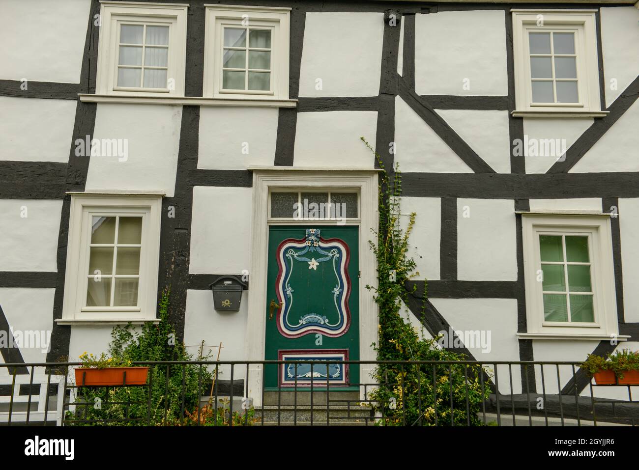The traditional house of Freudenburg on Germany Stock Photo - Alamy
