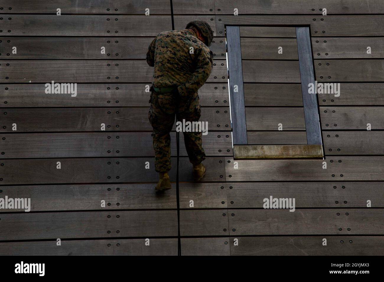 Hrst course hi-res stock photography and images - Alamy