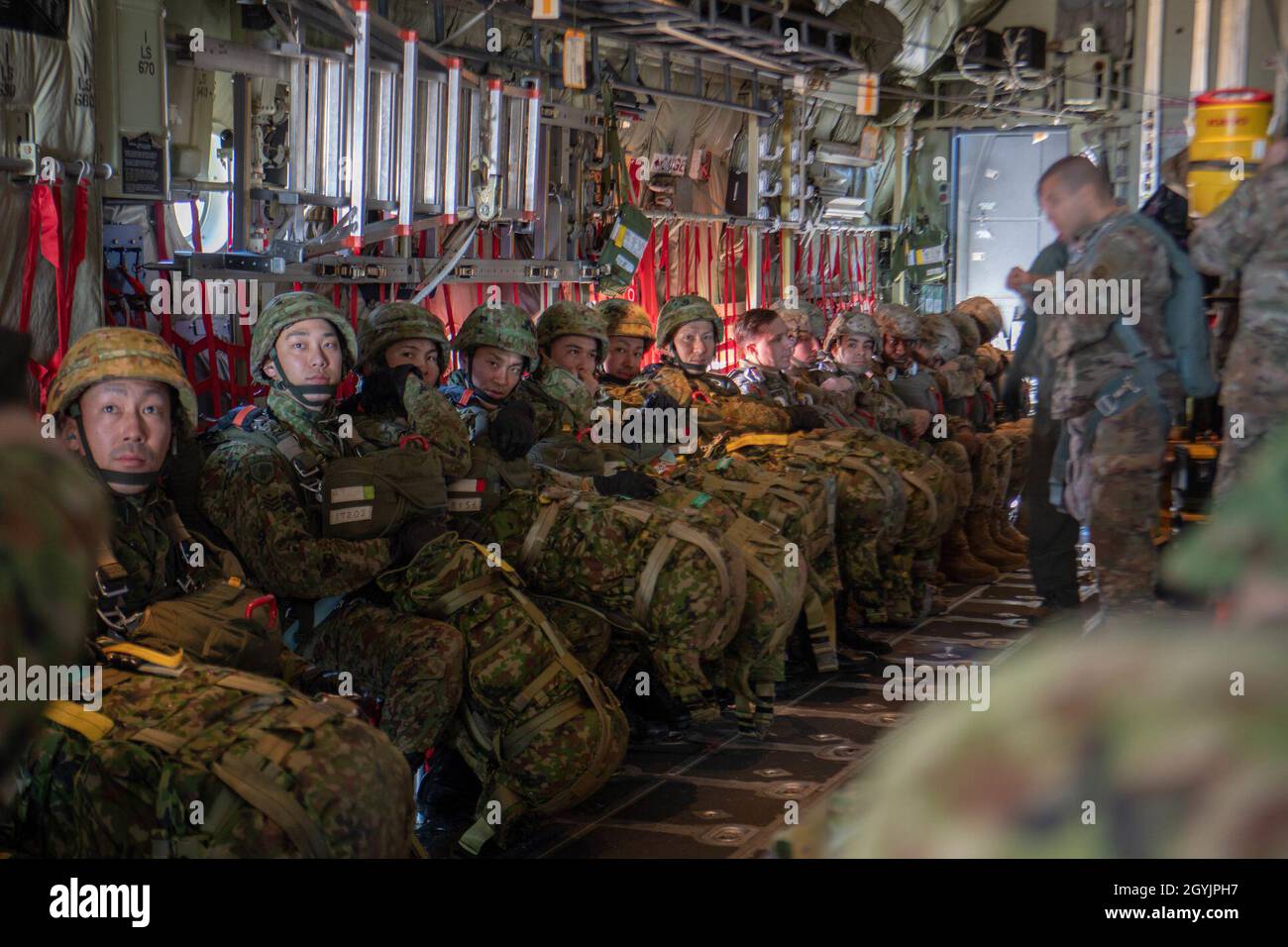 JGSDF soldiers with the 1st Airborne Brigade, U.S. Army Reserve Alaska ...
