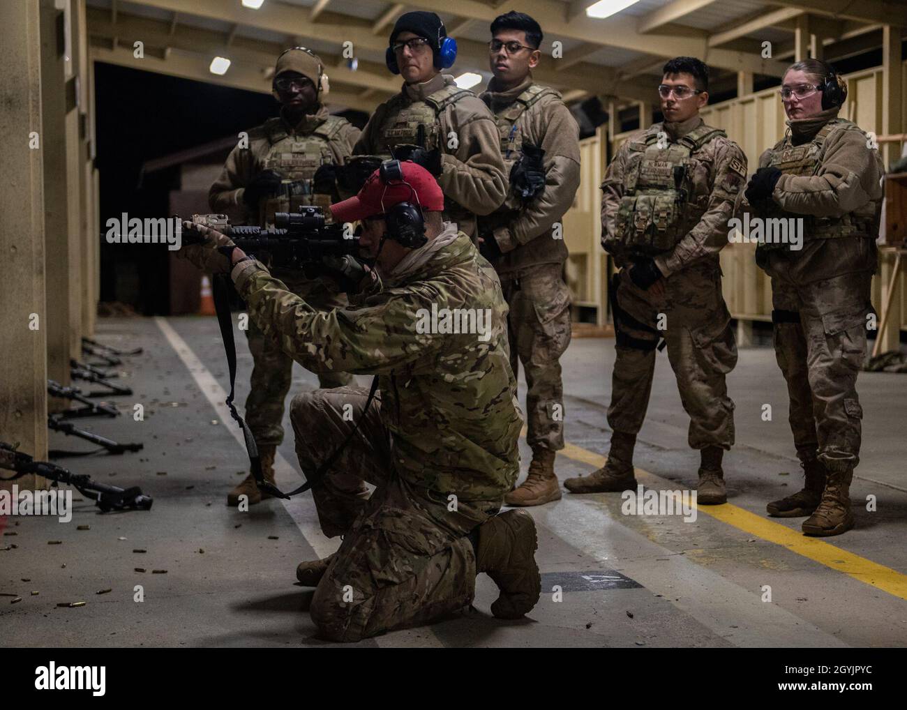 940th security forces hi-res stock photography and images - Alamy