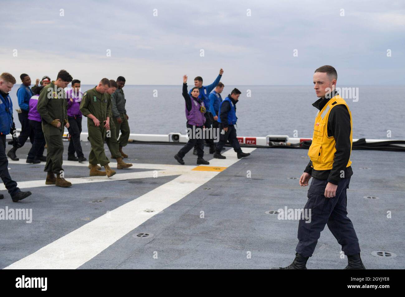 200111-N-FA868-1013 EAST CHINA SEA (Jan. 11, 2020) Aviation Boatswain’s ...