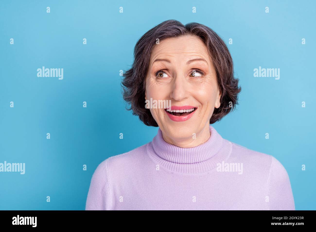 Photo of elderly excited woman happy positive smile surprised look ...