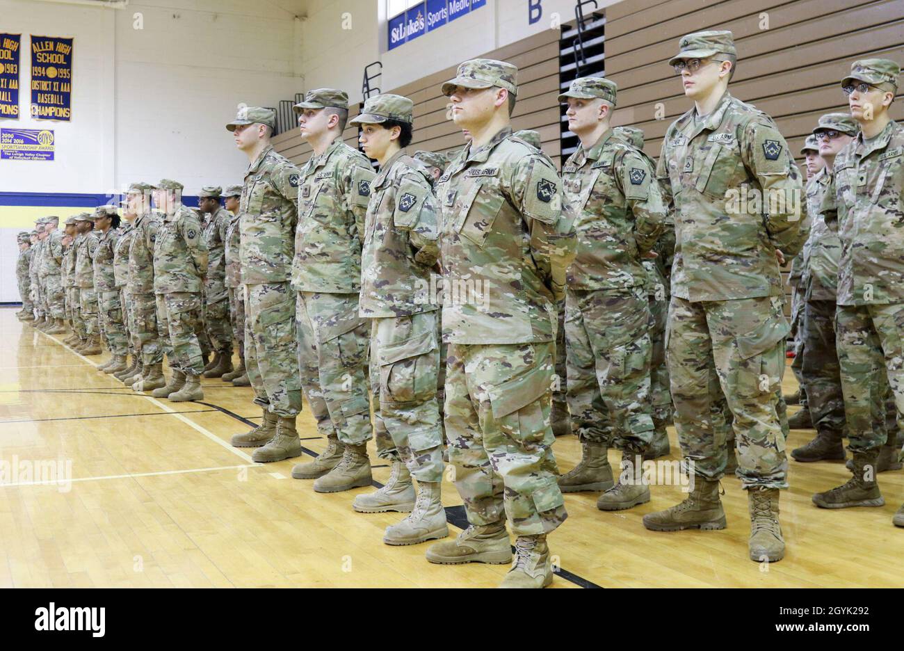 Soldiers with the 213th Regional Support Group, Pennsylvania Army ...