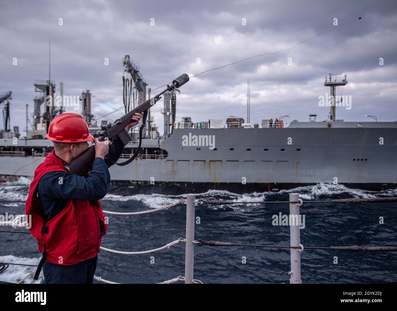 200113-N-OI558-1038 EAST CHINA SEA (Jan. 13, 2019) Fire Controlman 2nd ...