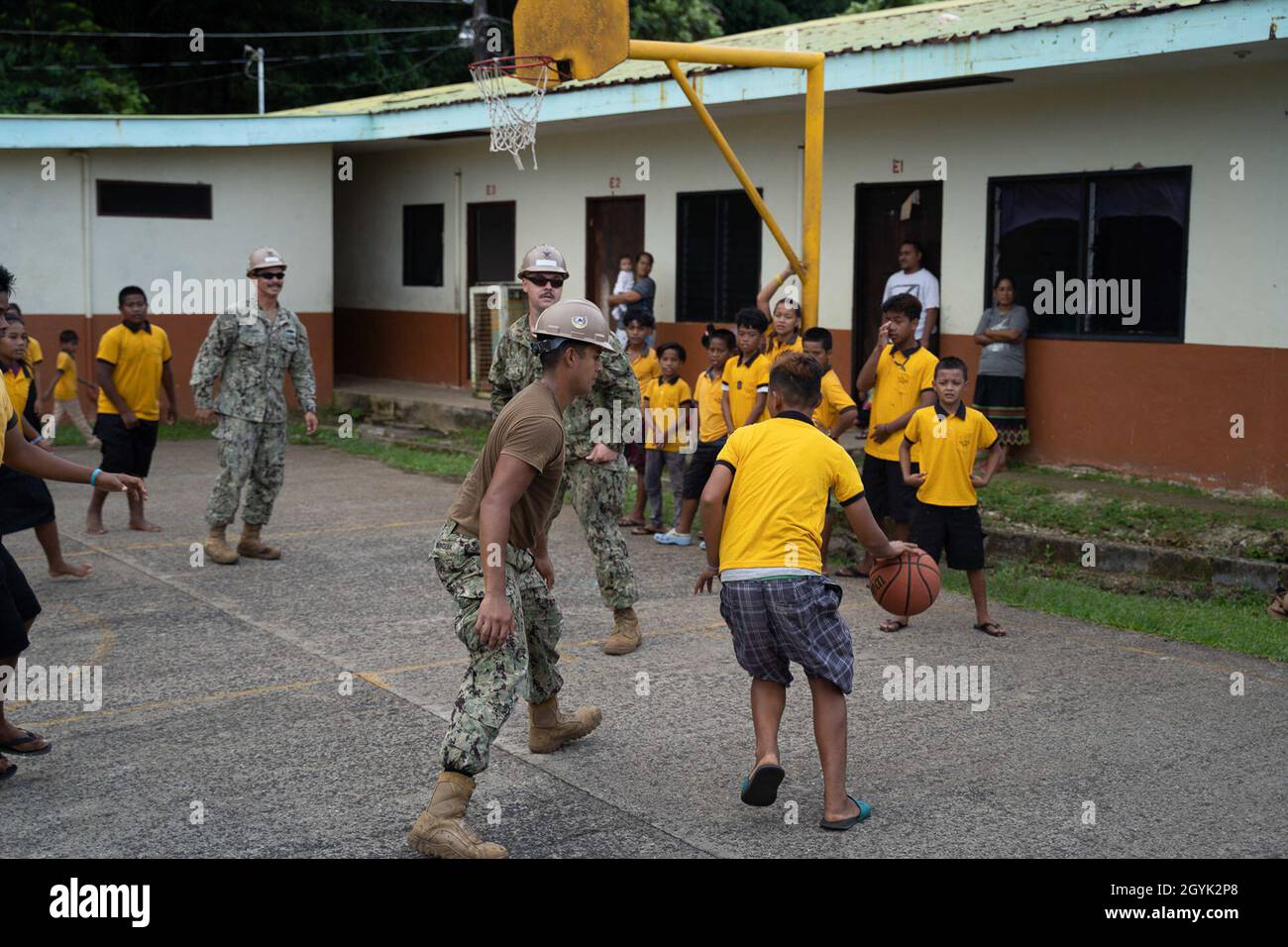 200112-N-WA745-1065 POHNPEI, Federated States of Micronesia (Jan. 12 ...