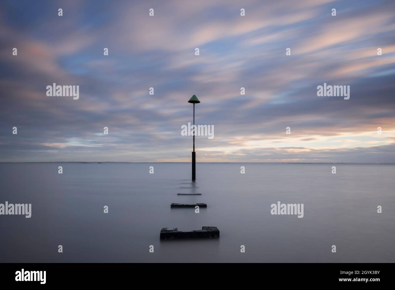 Thorpe bay essex hi-res stock photography and images - Alamy