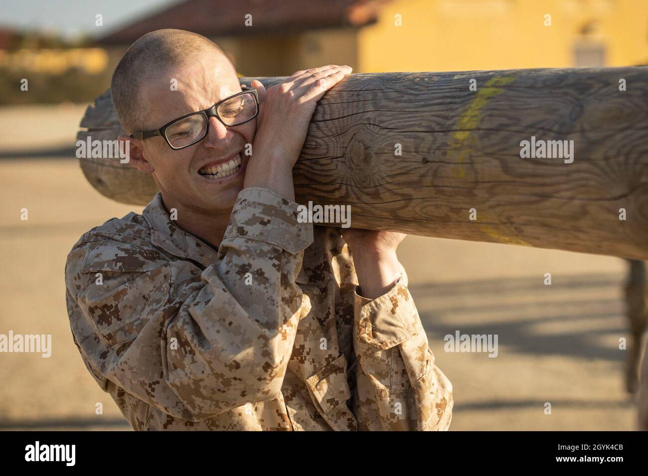A recruit with Echo Company, 2nd Recruit Training Battalion, carries a ...