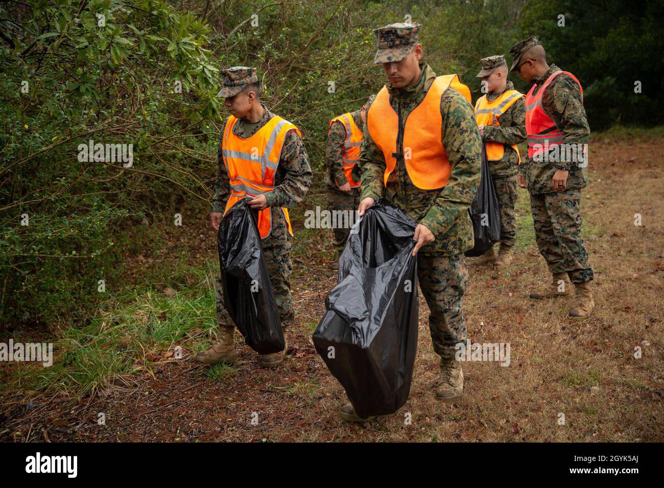 U.S. Marines with Logistics Operations School, Marine Corps Combat ...