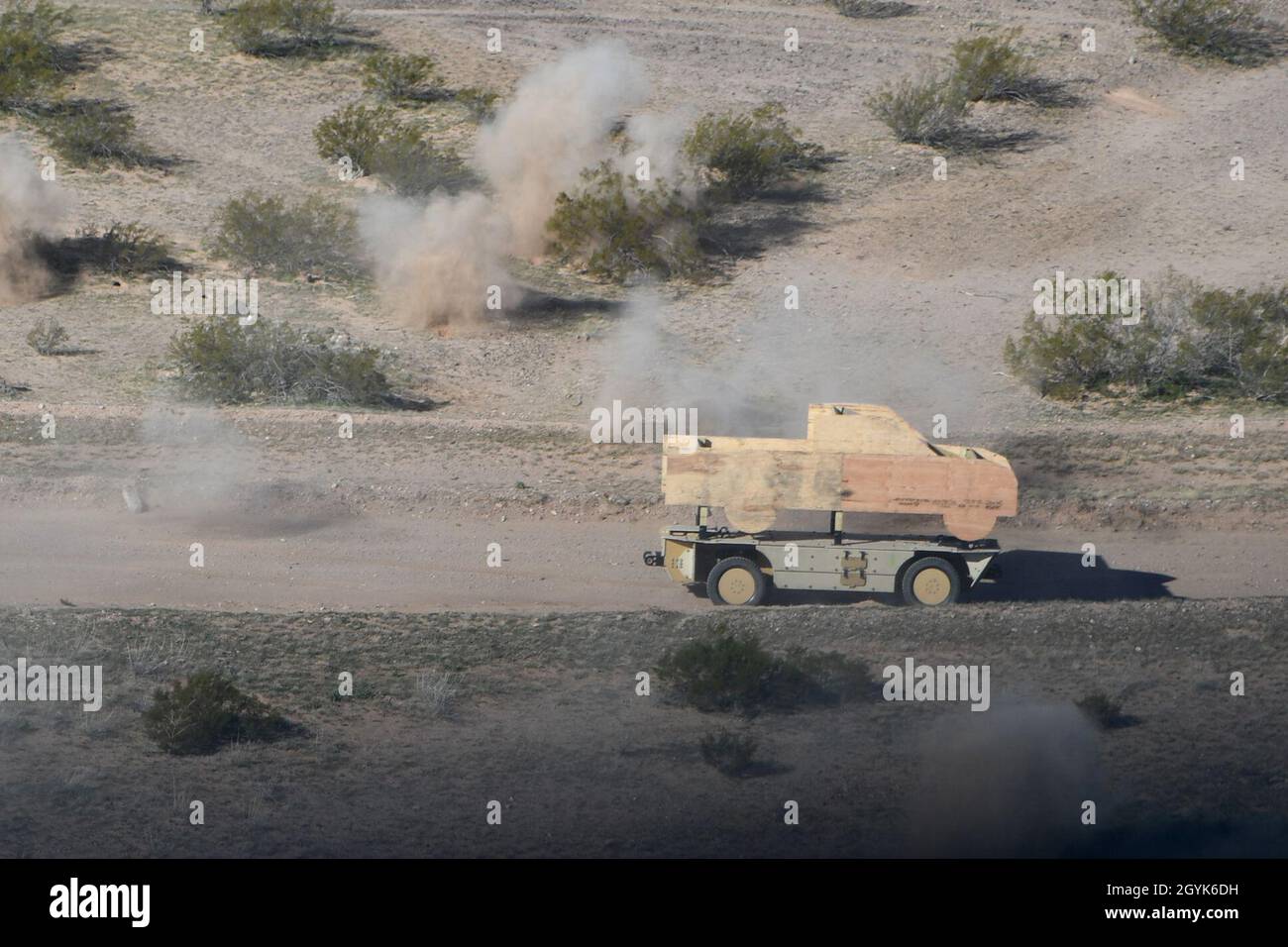 Trackless moving target vehicle hi-res stock photography and images - Alamy