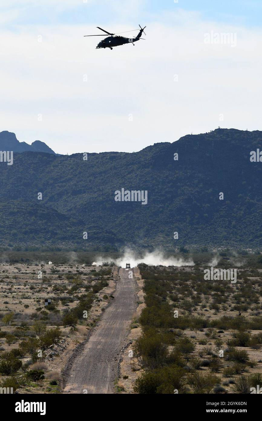 Trackless moving target vehicle hi-res stock photography and images - Alamy