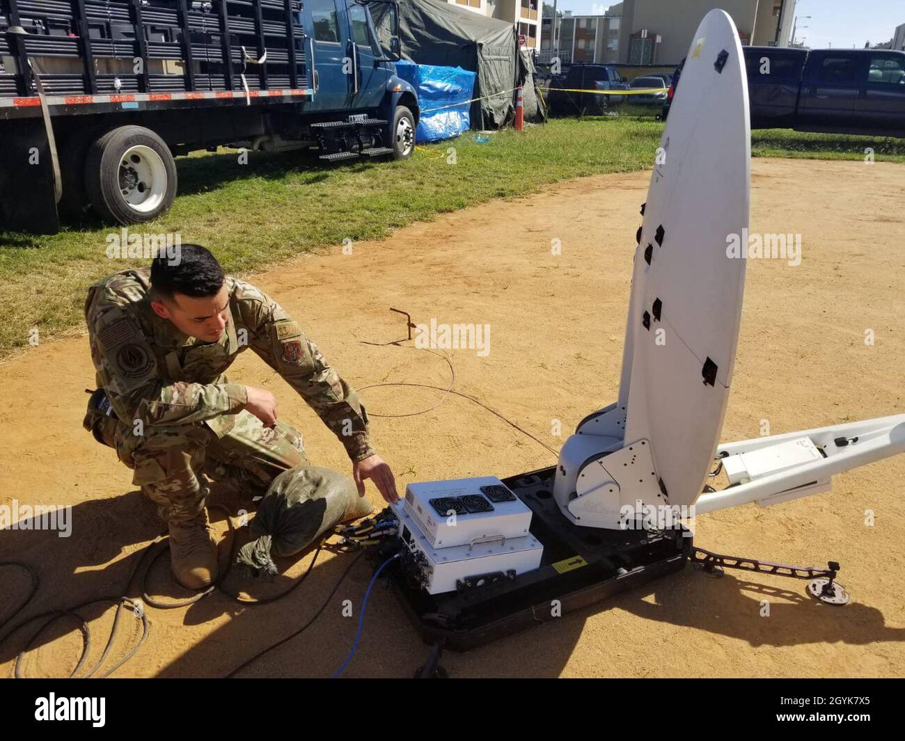 Satcom network hi-res stock photography and images - Alamy