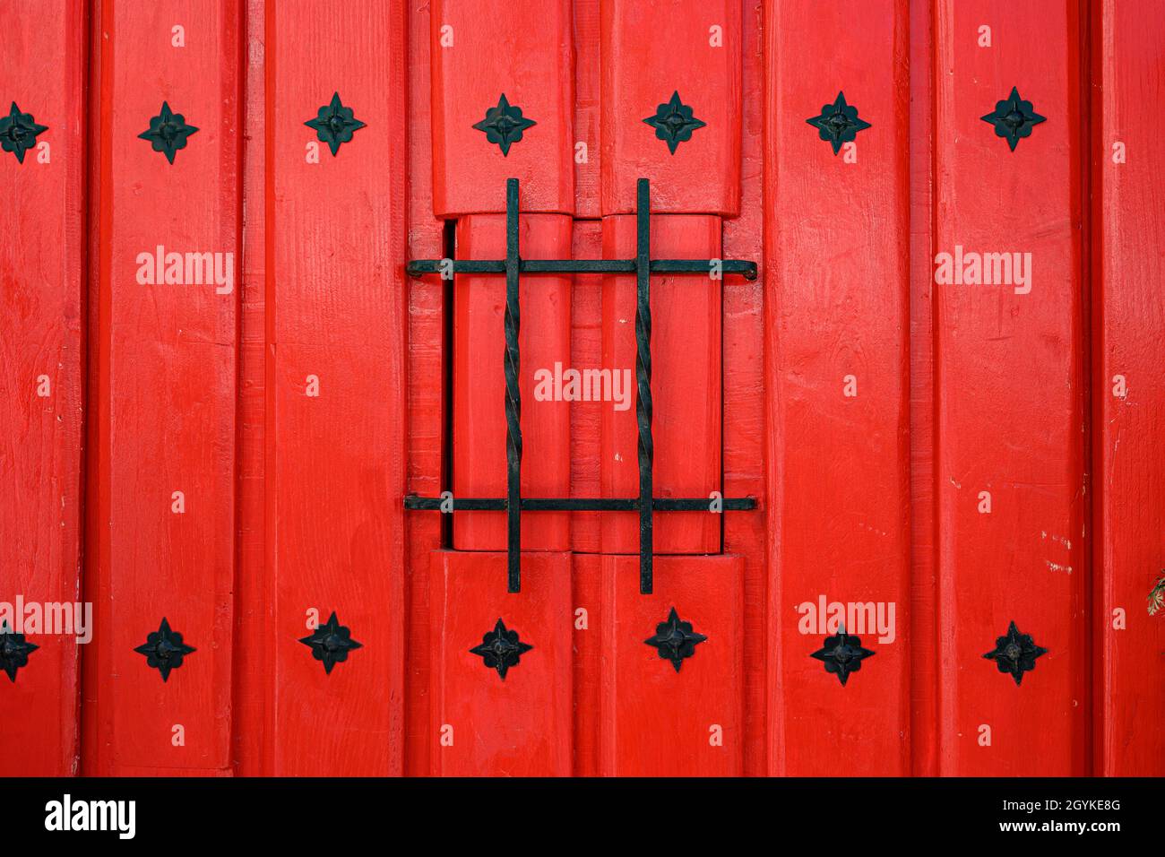 Closeup of a red door Stock Photo - Alamy