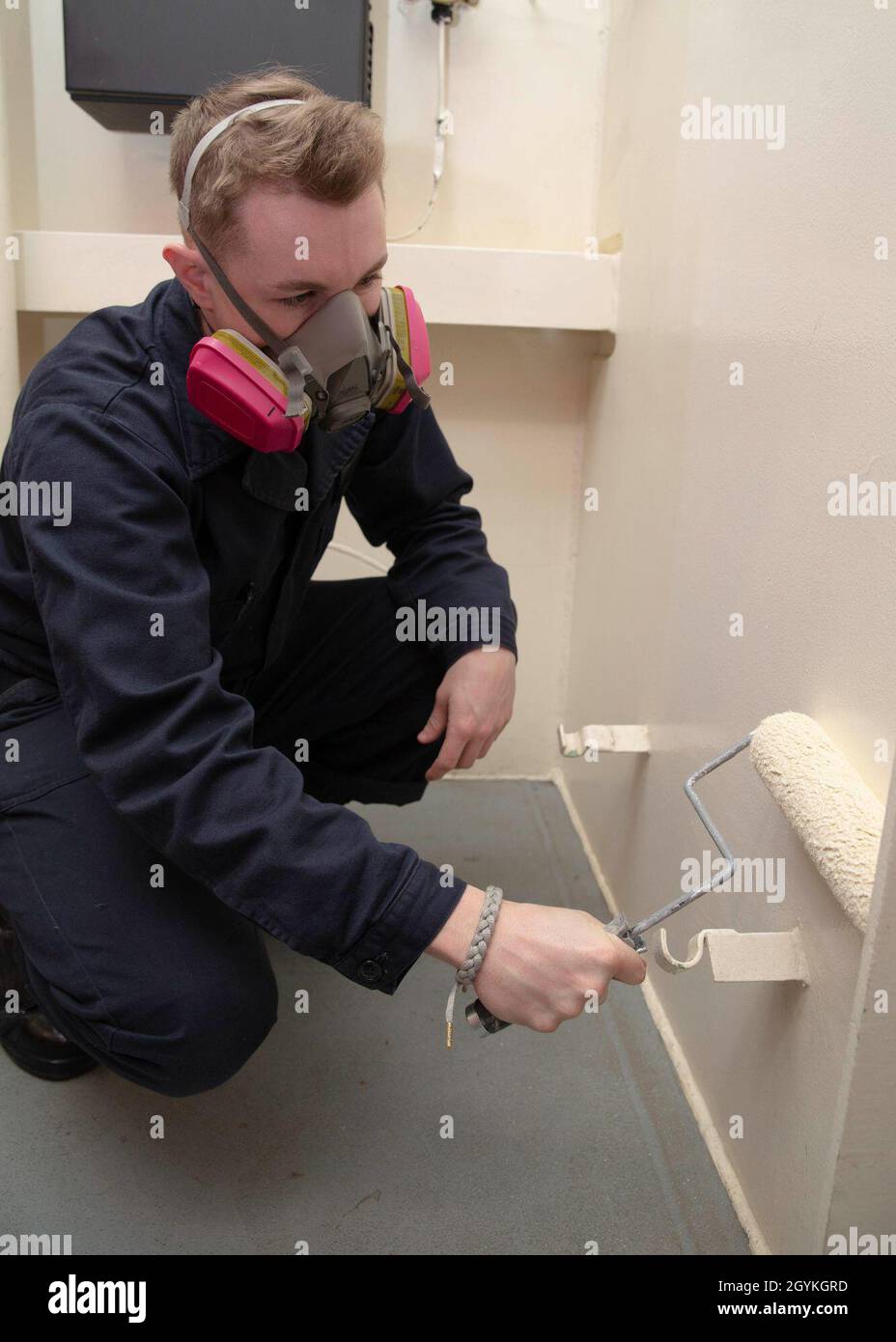 ATLANTIC OCEAN (Jan. 19, 2020) Aviation Ordnanceman Airman Jared ...