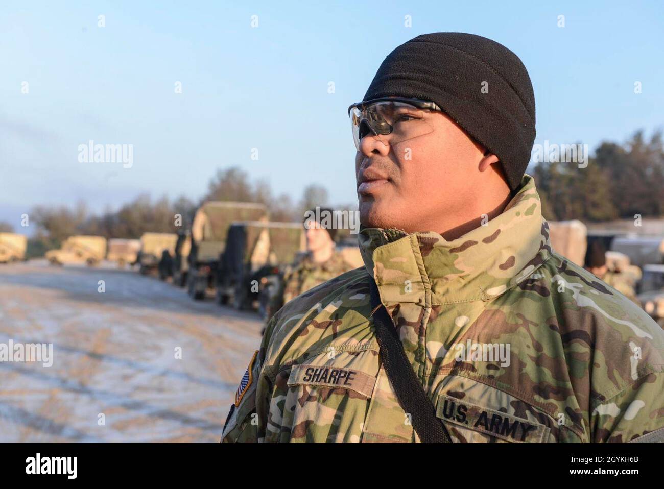 Sgt. 1st Class Scott Sharpe, with Headquarters and Headquarters Battery ...