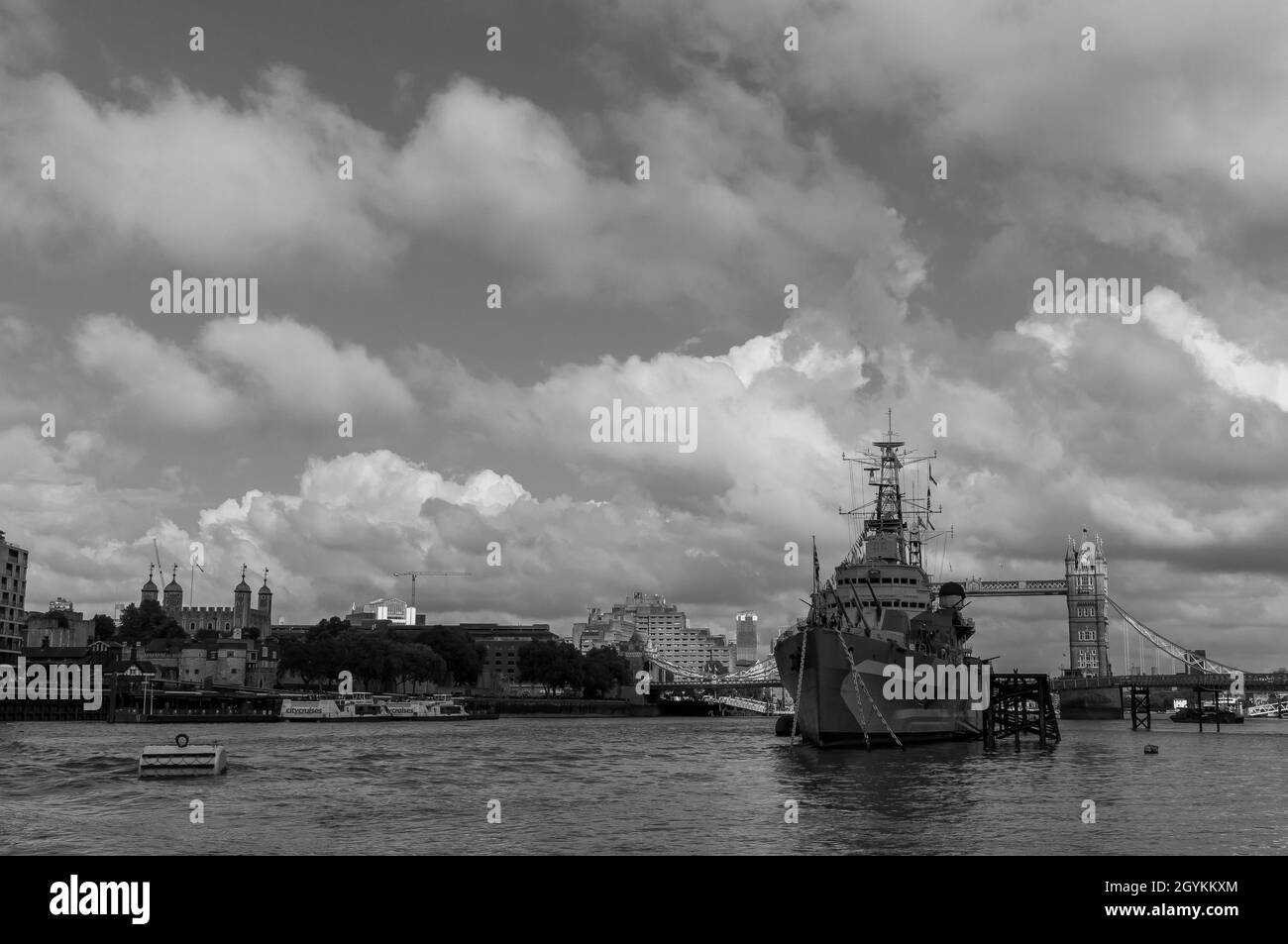 Hms belfast built royal hi-res stock photography and images - Alamy