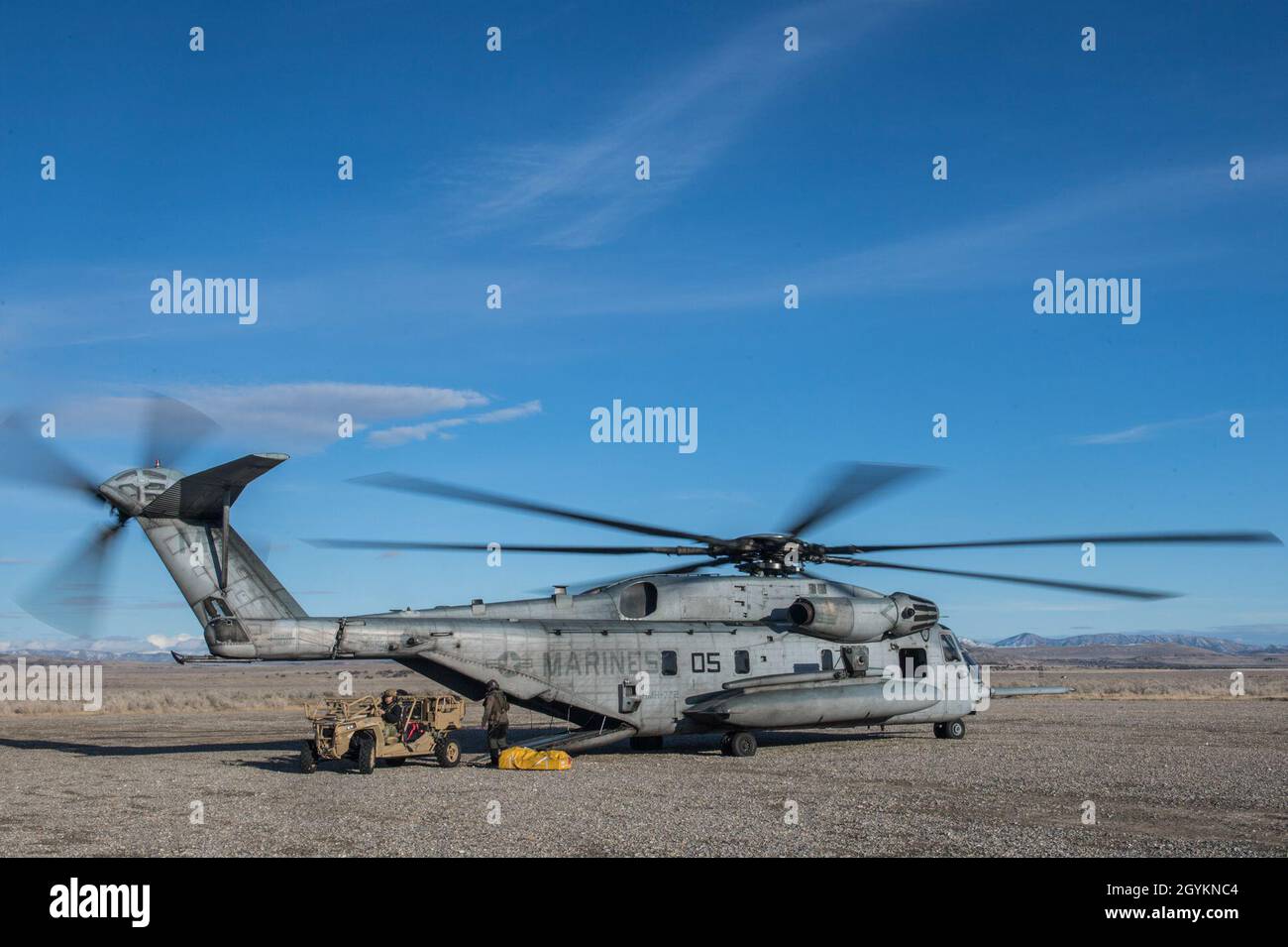Special Tactics Airmen unload a razor from a U.S. Marine Corps Sikorsky ...